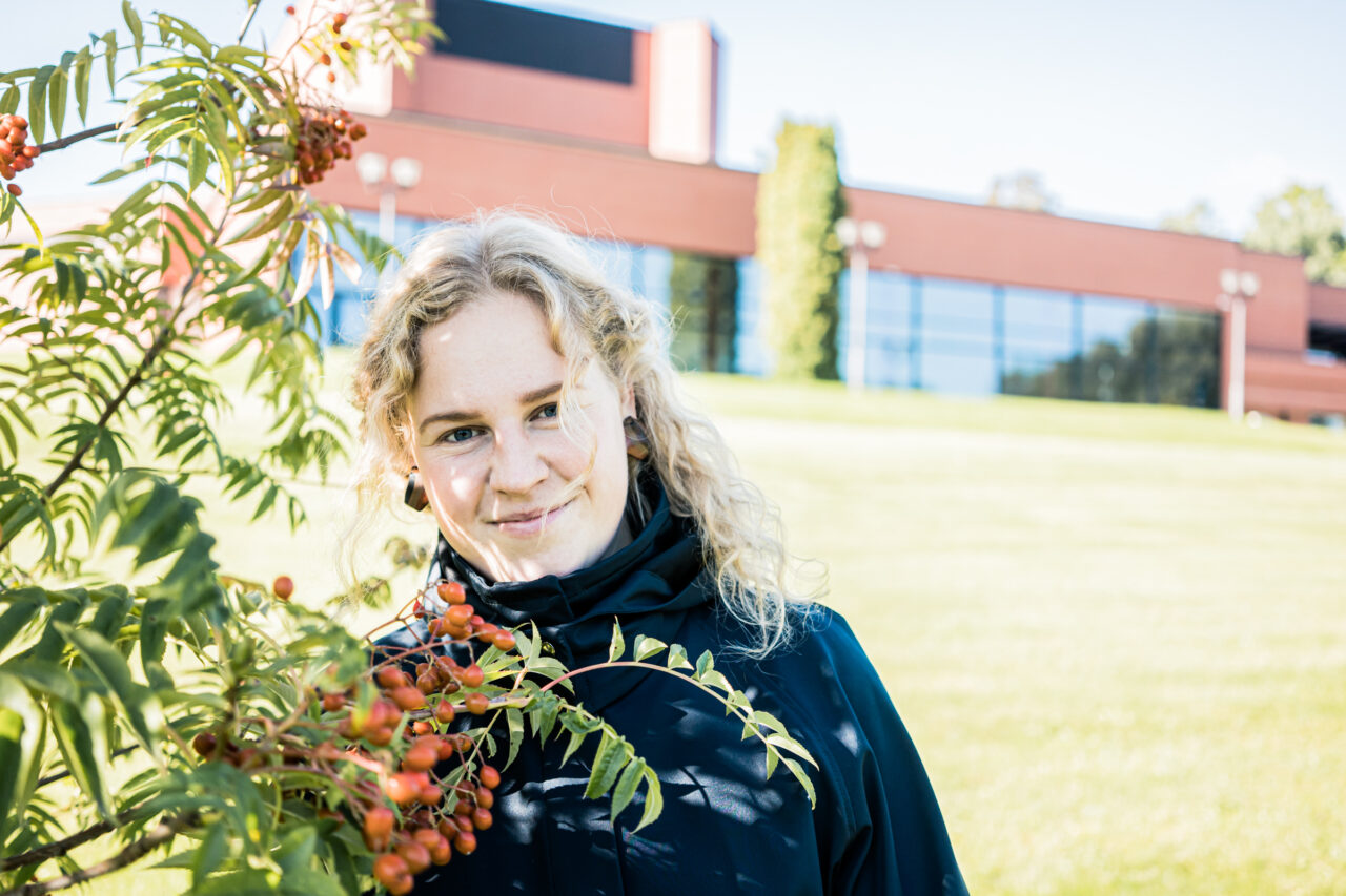 Voldemar Panso nimelise auhinna laureaat on Maarja Mõts — Eesti Teatriliit